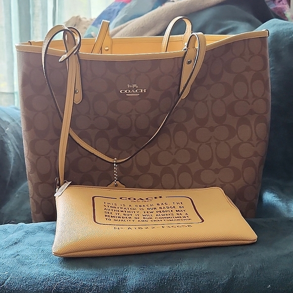 Bags | Coach Reversible Tote Style F36658 | Poshmark
